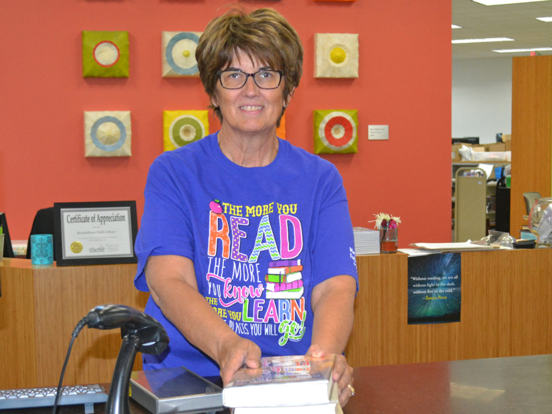 Feature of the year — Long-time librarian retires after 30 years | News ...
